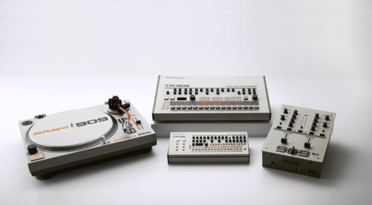 909-Day Roland DJ Turntable TT-99 and Mixer DJ-99 - gearnews.com