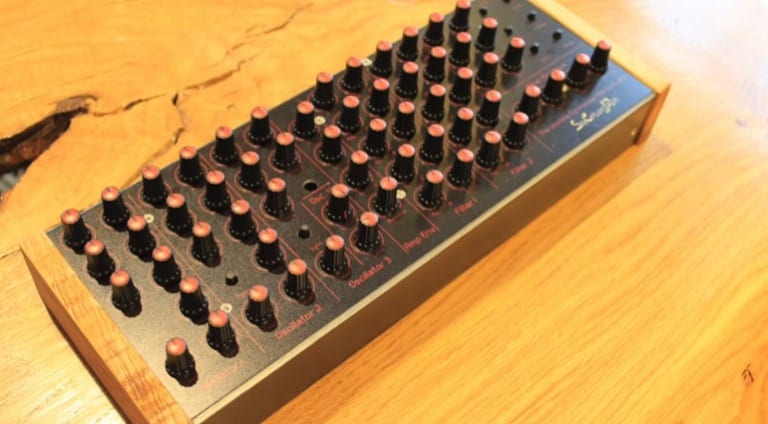 Rava Yamana: 60 knob MIDI controller for analog-style VST synthesizers - gearnews.com