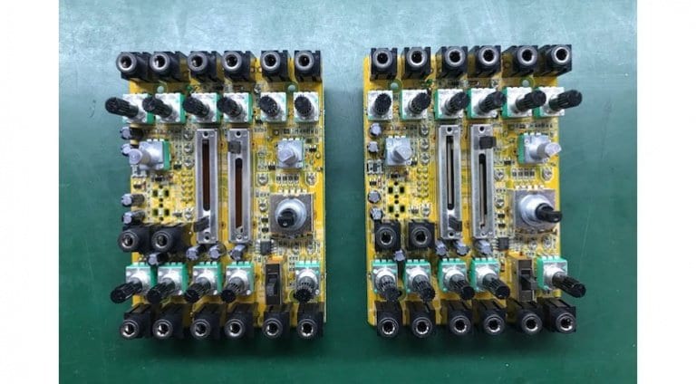 Behringer has finished their first prototype Eurorack module: Loads ...