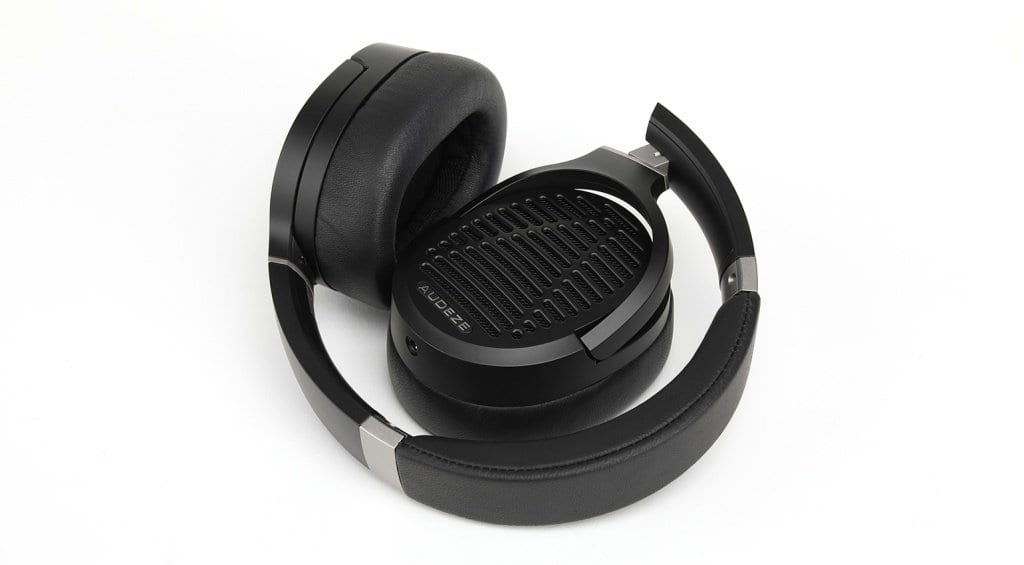 Audeze introduces the (relatively) affordable LCD-1 reference ...