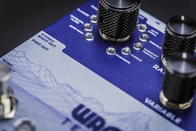 Wampler Terraform Multi-Modulation pedal: A Strymon Mobius killer ...