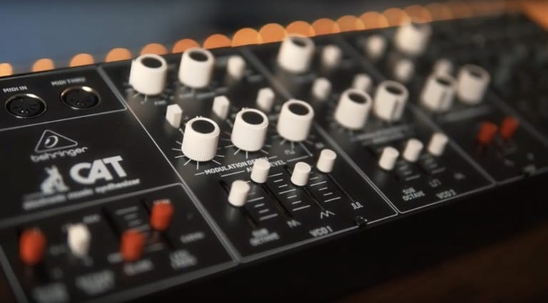 Behringer unleashes the Cat, a clone of the Octave Cat analogue synth ...