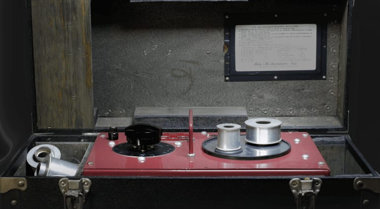 Tonsturm Wind Maschine: Make music with an obscure air instrument from ...