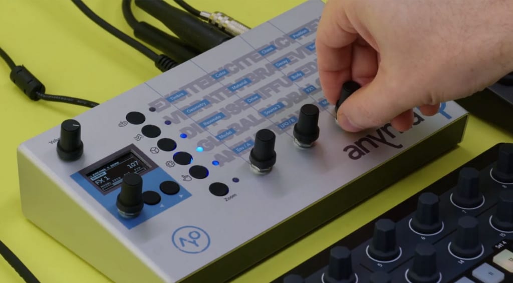 Anyma Phi: Physical modelling synth in a compact hardware box ...