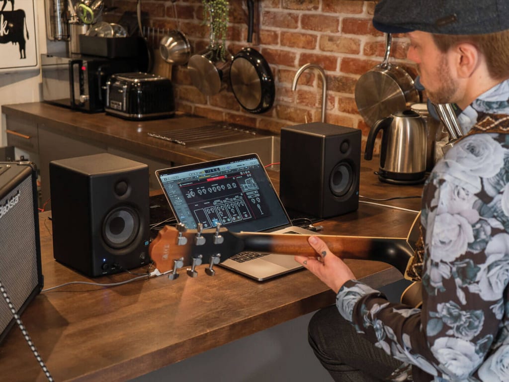Blackstar ID:Core V3 - Compact practice amps with Super Wide Stereo ...