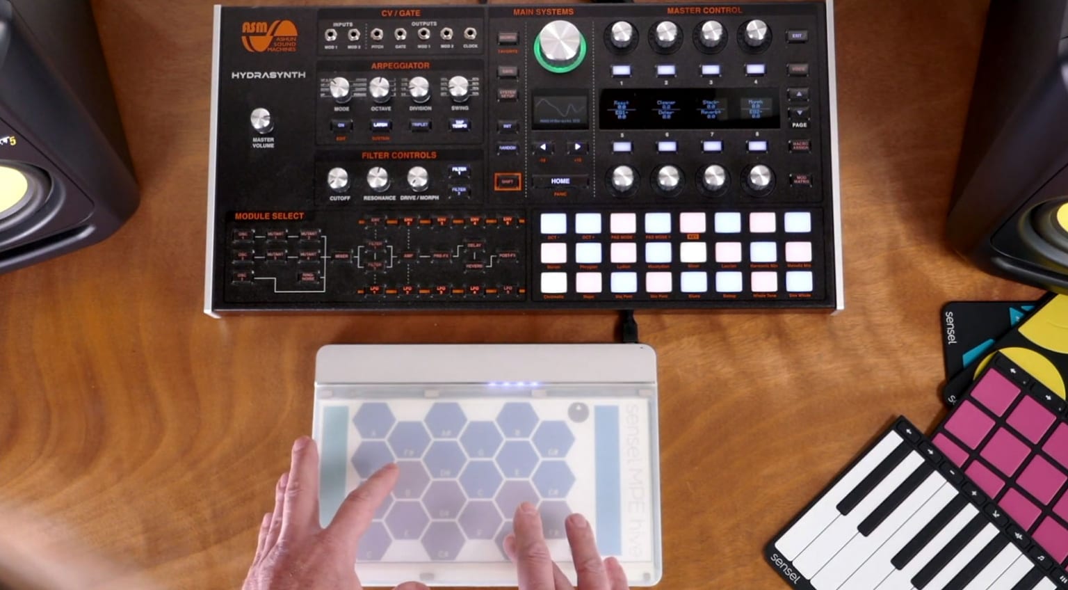 Express MPE - presets for MPE synths for any MPE controller - gearnews.com