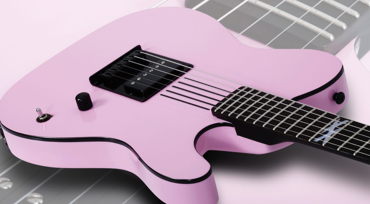 Schecter Machine Gun Kelly Signature PT: Pretty in Pink? - gearnews.com