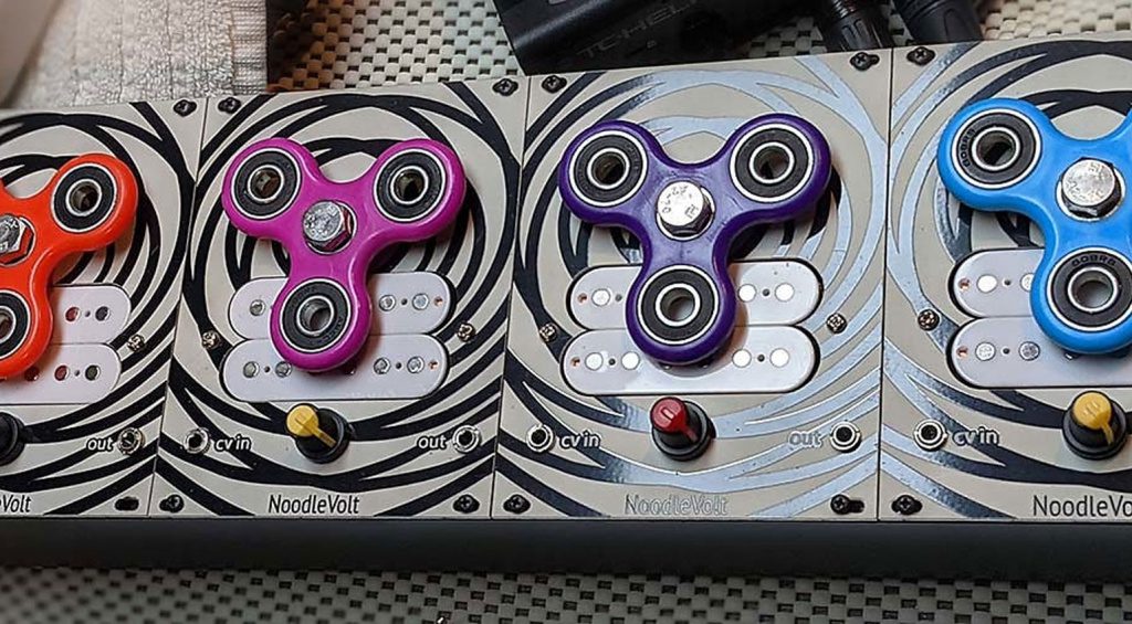Fidget Spinner LFO will have you spinning with modulations - gearnews.com