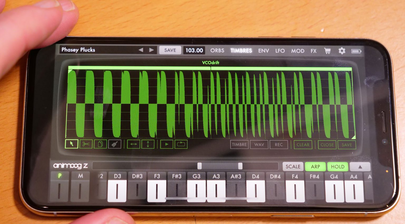 First Look Review: Moog Animoog Z for iPhone - gearnews.com