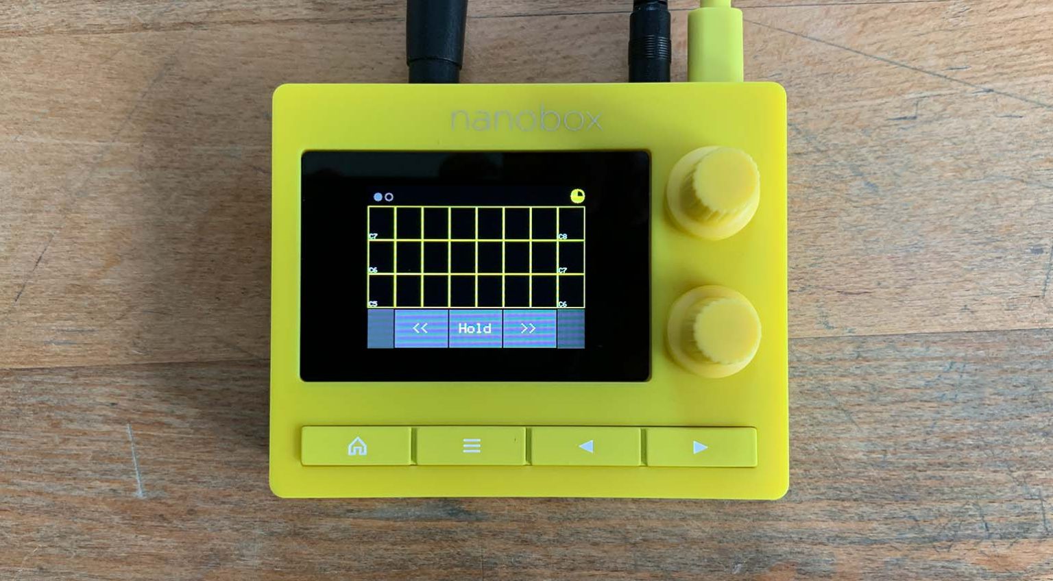 First Look Review: 1010music Nanobox Lemondrop, a pocket-sized granular ...