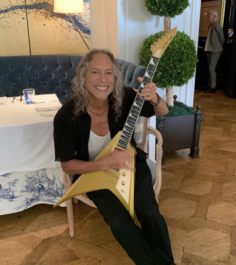 ESP Kirk Hammett LTD KH-V signature models finally out - gearnews.com