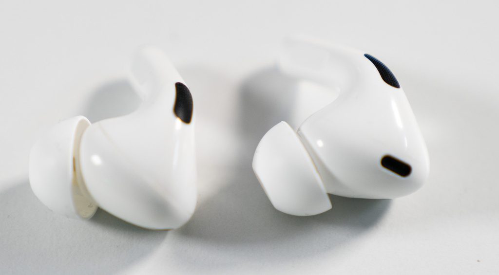Apple AirPods Pro 2 & AirPods 4 Update: Studio Sound and On-the-Go ...