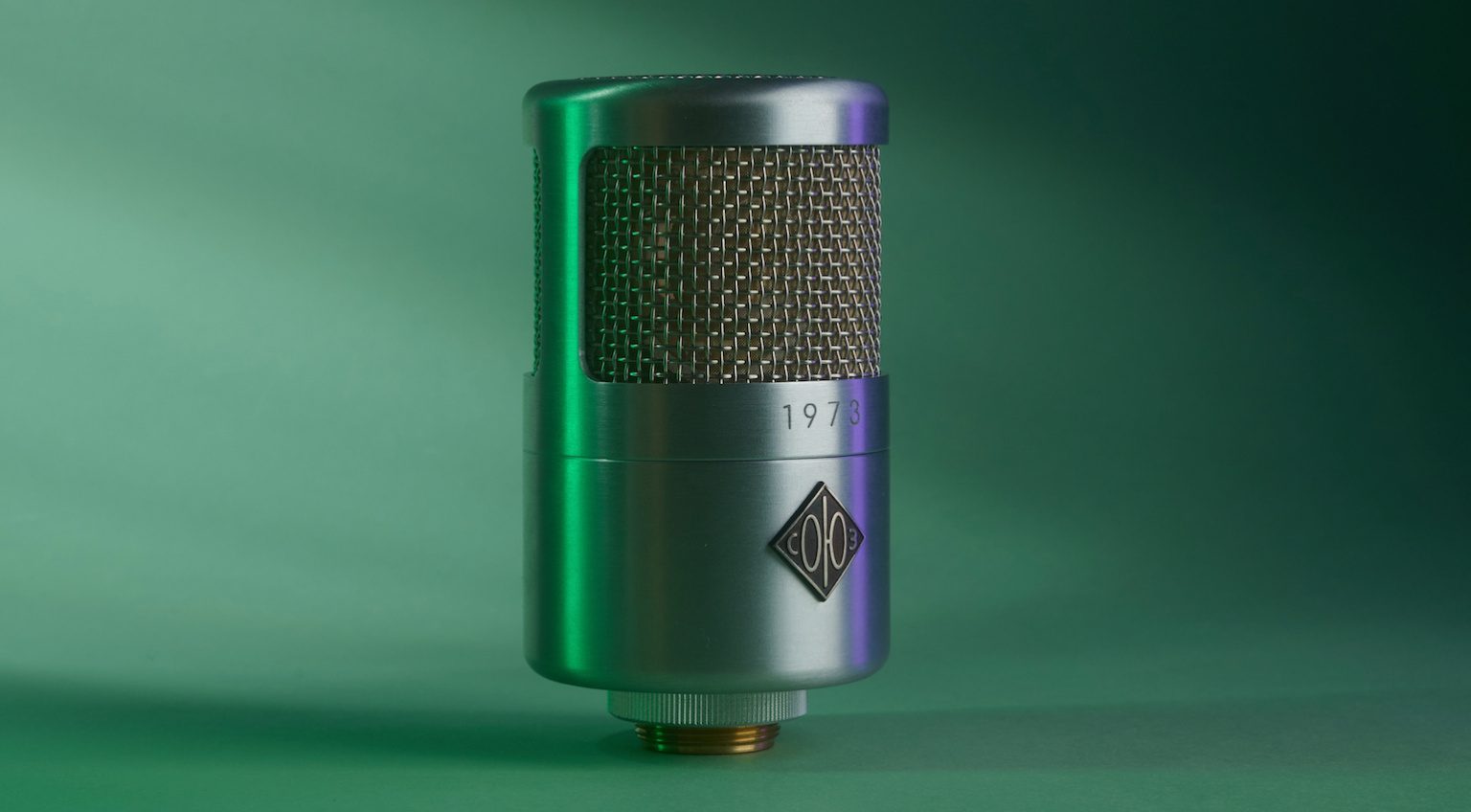 Introducing the Soyuz 1973 FET condenser microphone