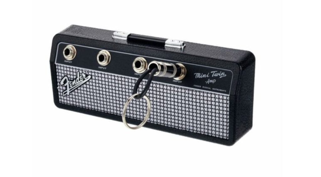 What to Buy a Guitarist for Christmas - 5 Guitarist Gifts - gearnews.com