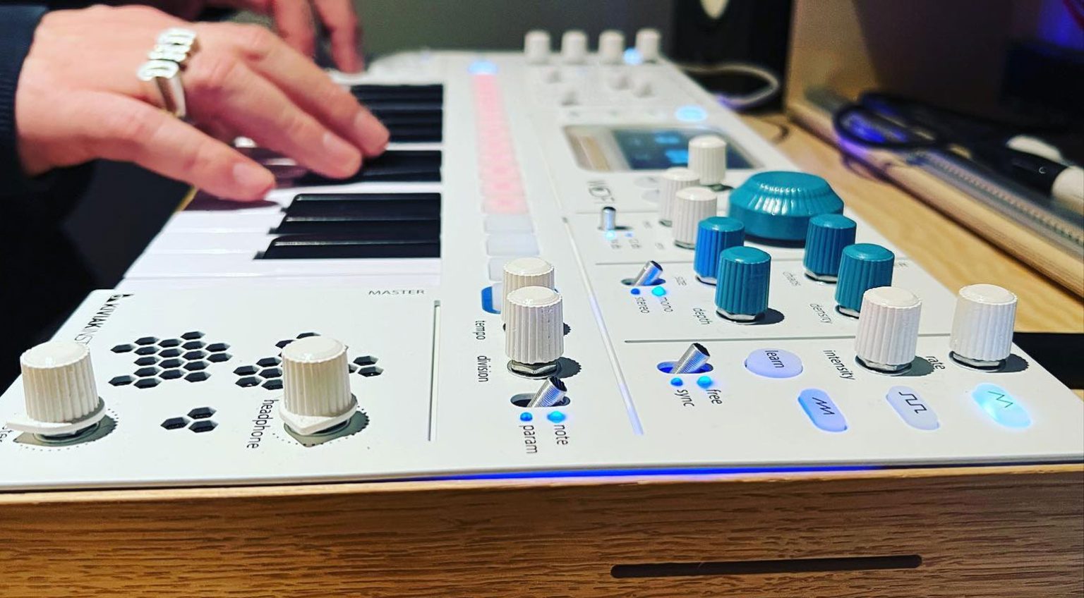 Kiviak Instruments WoFi Sampler: Now Available to Preorder - gearnews.com