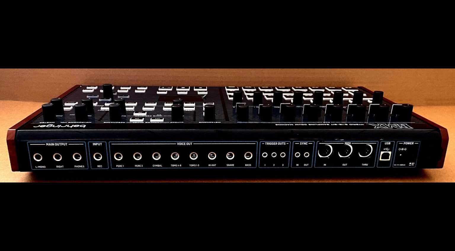 Behringer BMX: New Obie DMX-Inspired Prototype - gearnews.com