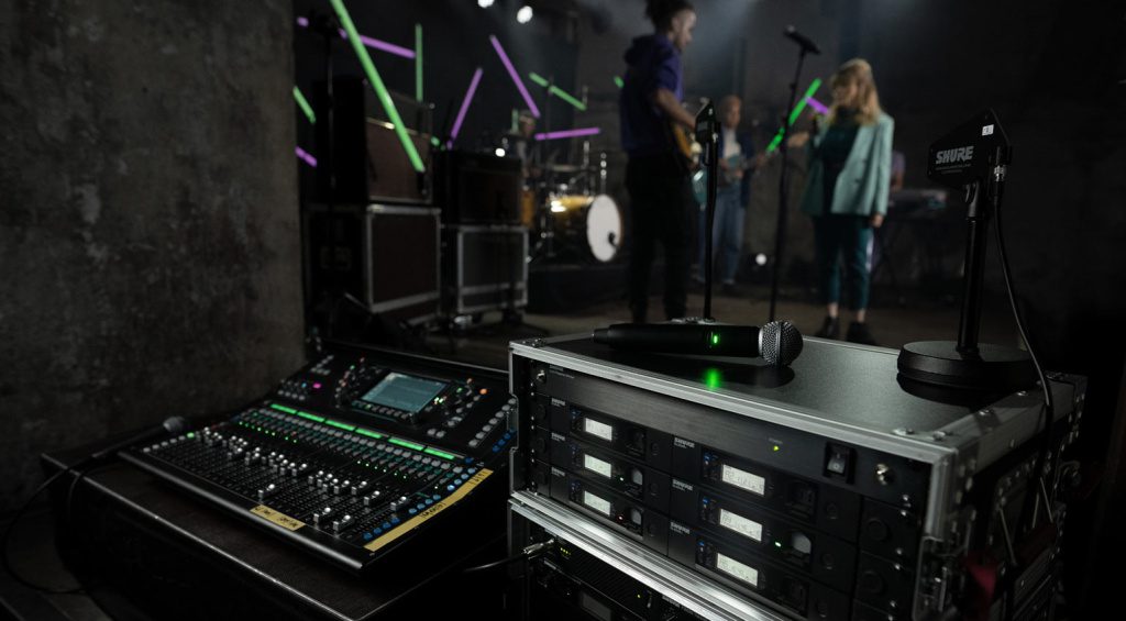 Shure GLX-D+ Dual Band Wireless - Mid range digital wireless for all ...