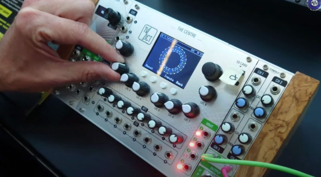 The Centre: Complete Wavetable Synthesizer for Eurorack - gearnews.com