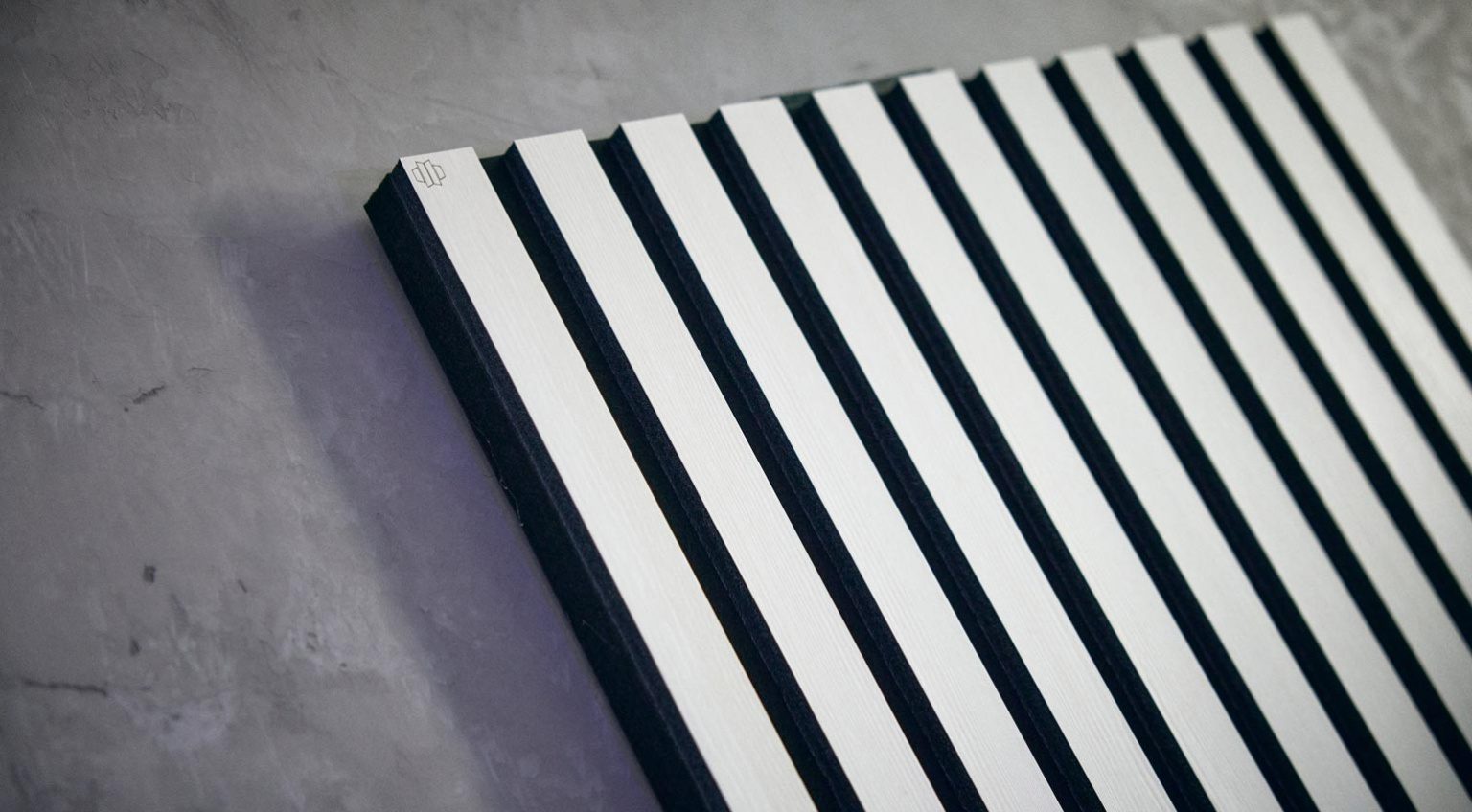 Optimize your space with t.akustik Stripe Absorbers
