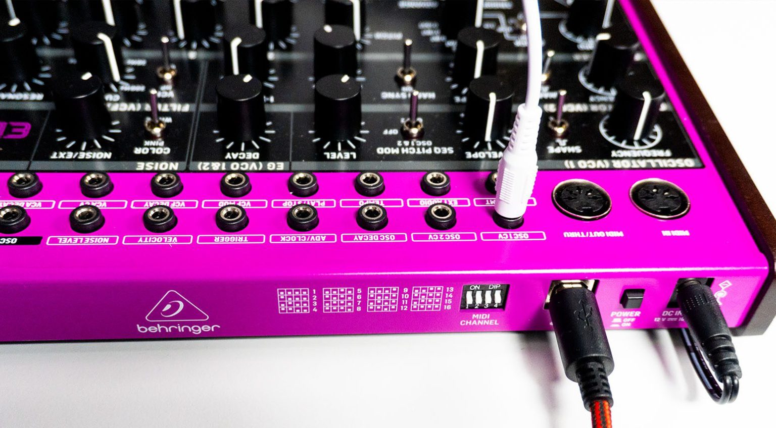 First Look: Behringer Edge - Groove Machine - gearnews.com