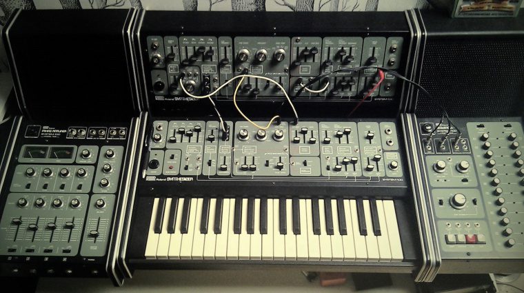 Classic Gear: The Roland System-100 - gearnews.com