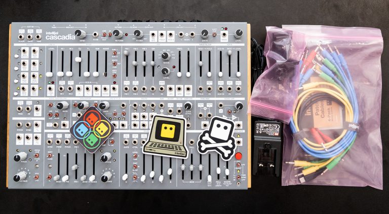 Intellijel Cascadia Review: semi-modular synth - gearnews.com