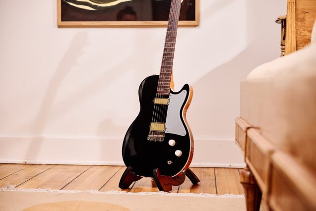 Harmony Jupiter Thinline: Semi-Hollows with Gold Foil pickups ...