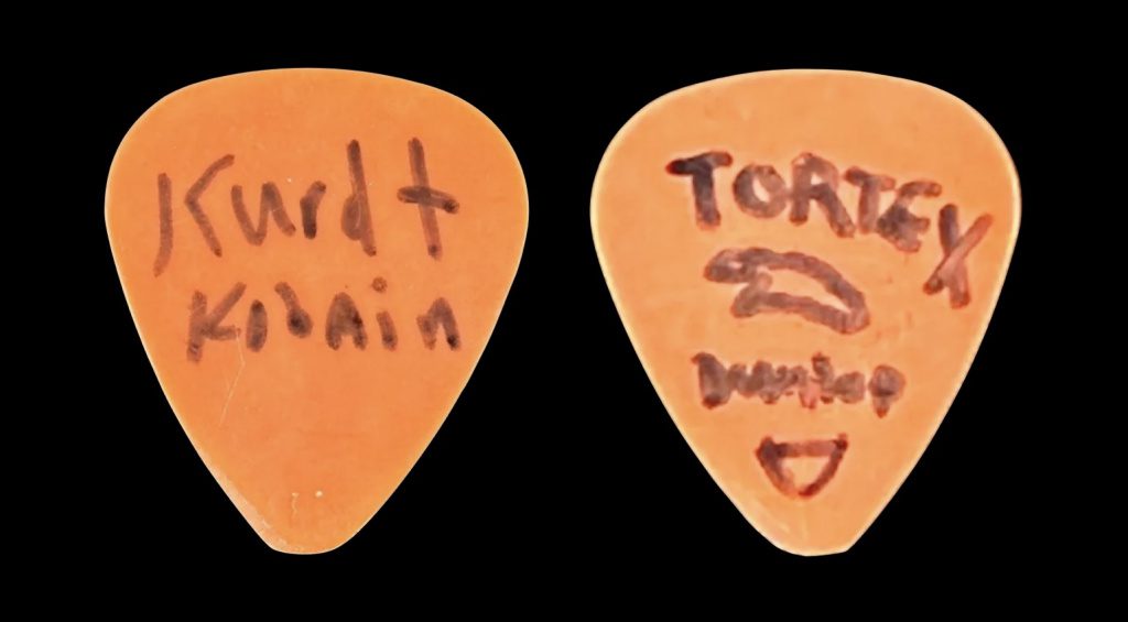 Kurt Cobain signed plectrum sells for $14k - gearnews.com