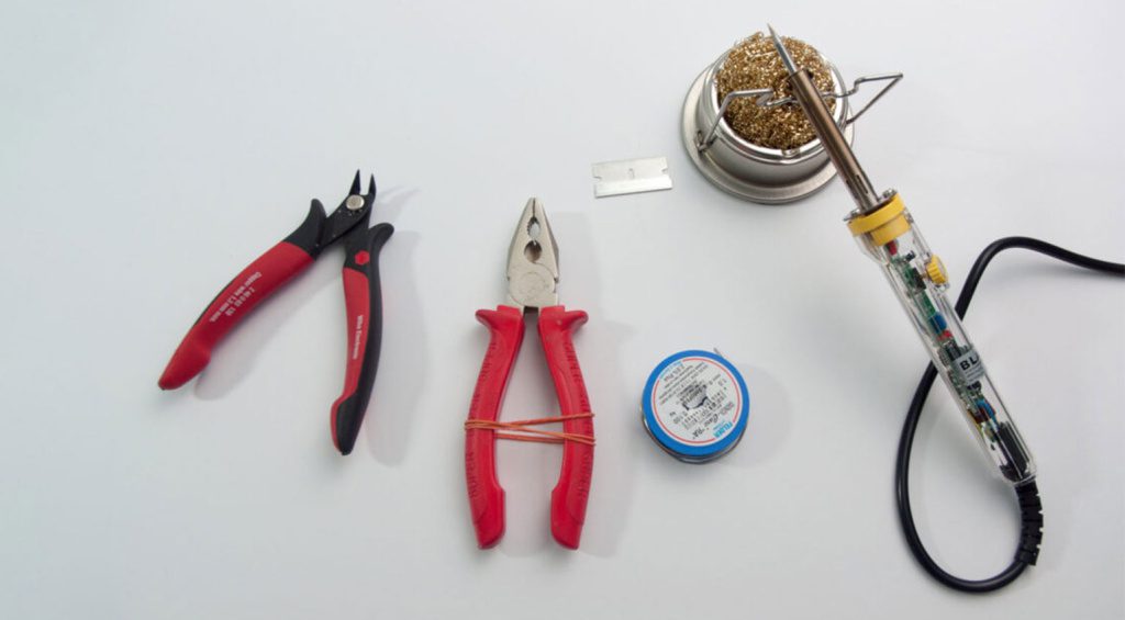 How To Solder Instrument Cables: 11 Steps To Make Your Own Jack Cable!