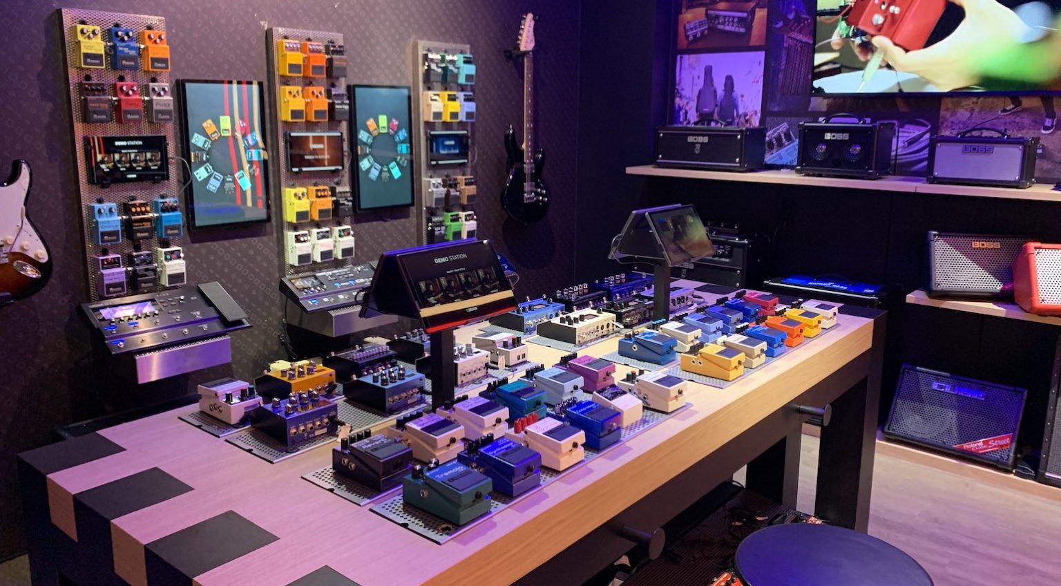 Harajuku Synths! Fashion Meets Synthesizers At Roland Store Tokyo ...