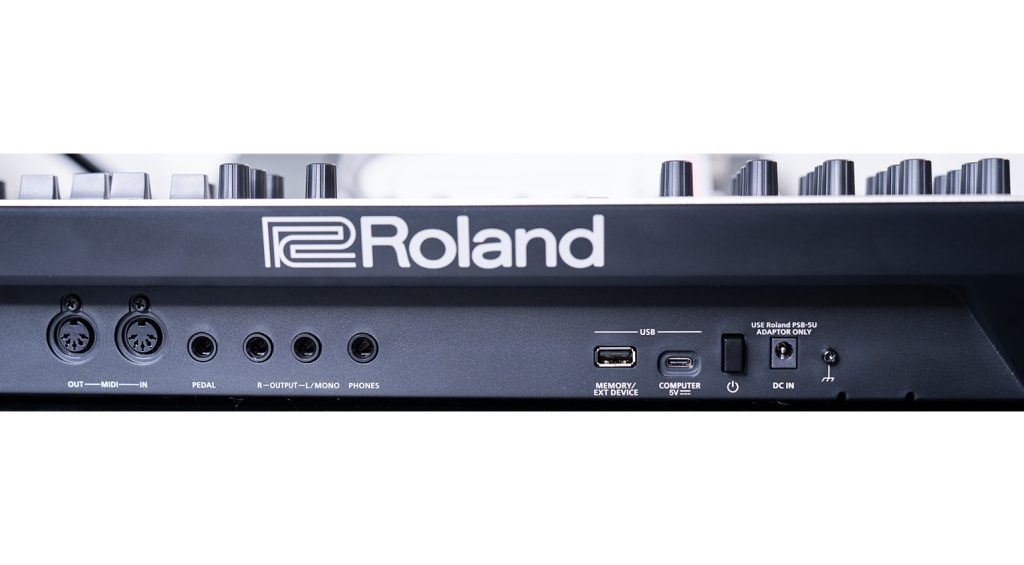 Roland GAIA 2 Review - Wavetable, VA and so much more - gearnews.com