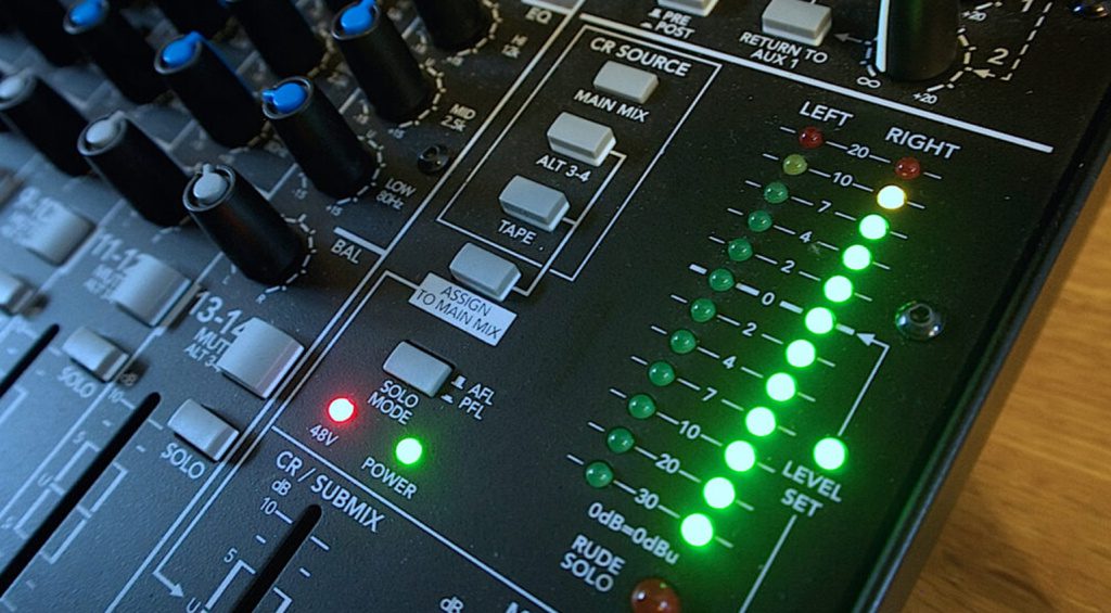 Microphone Gain Explained: How To Set Your Microphone Level - gearnews.com