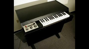 British Giants: The History Of Mellotron. The world's first sampler ...