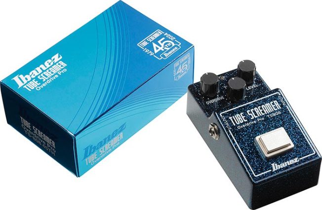 Guitar Gear Gems: Machine Gun Kelly Razor Blade and more - gearnews.com
