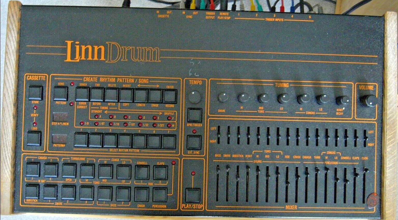 Vintage Linn LM-1 For Sale: €35,000 For A Classic Beatbox? - gearnews.com