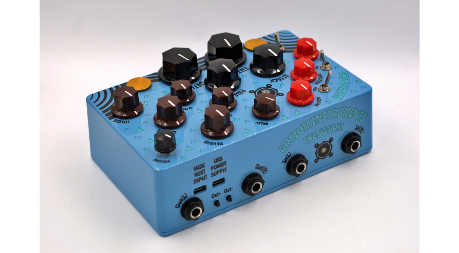 Artium Instruments The Swarm: Supersaw Desktop Synth with FX - gearnews.com