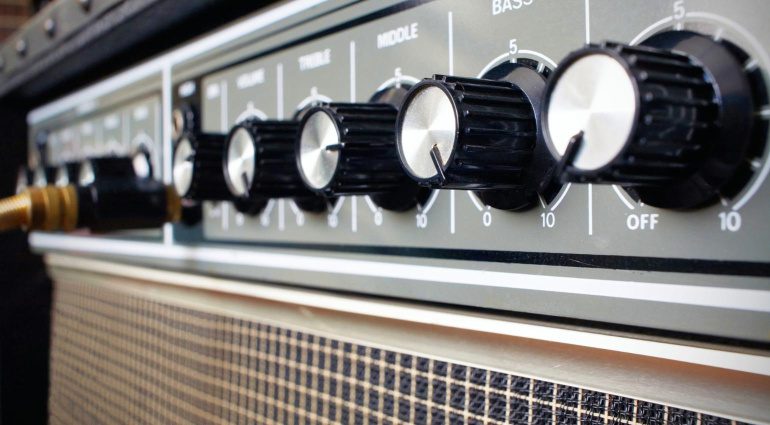 Mastering Guitar Tone: Tips for crafting your signature sound