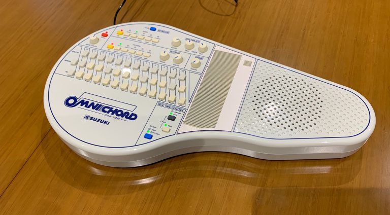 Suzuki Omnichord OM-108: Hands On With The New Omnichord! - gearnews.com