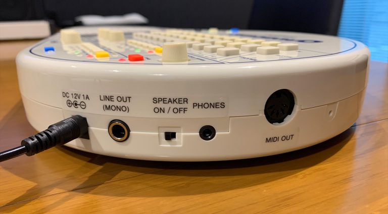 Suzuki Omnichord OM-108: Hands On With The New Omnichord! - gearnews.com