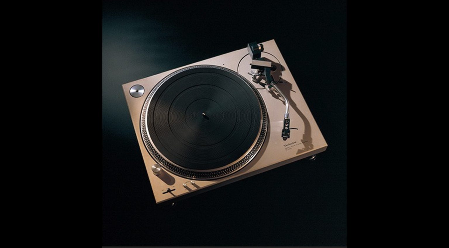 Technics SL-1200: Classic DJ Gear - gearnews.com