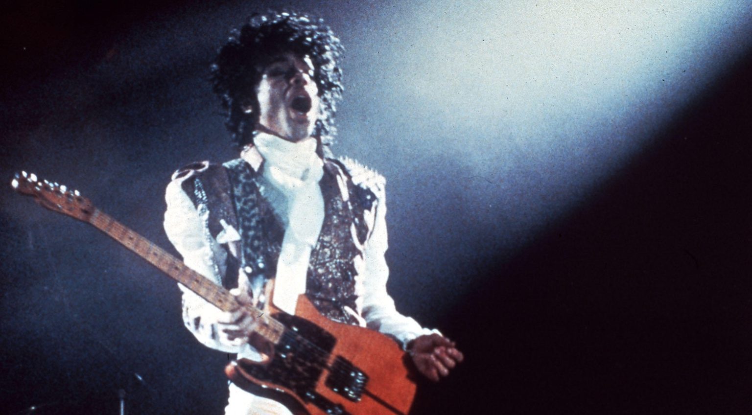40 Years of Purple Rain – Prince and his Gear - gearnews.com
