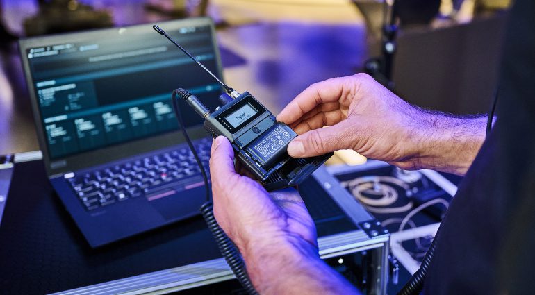 Sennheiser Spectera: the world's first bidirectional wideband audio ...