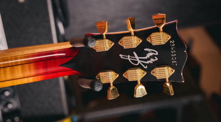 Gibson Jimmy Page SJ-200: The Led Zeppelin Acoustic Guitar - gearnews.com