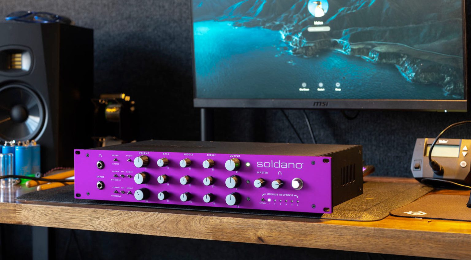 Soldano SLO-100 Rack and X88-IR: Rack 'n Roll in Pink - gearnews.com