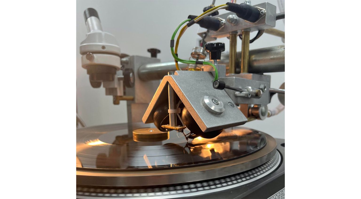 How to Press Your Own Record: Vinyl for 1, Vinyl for All - gearnews.com