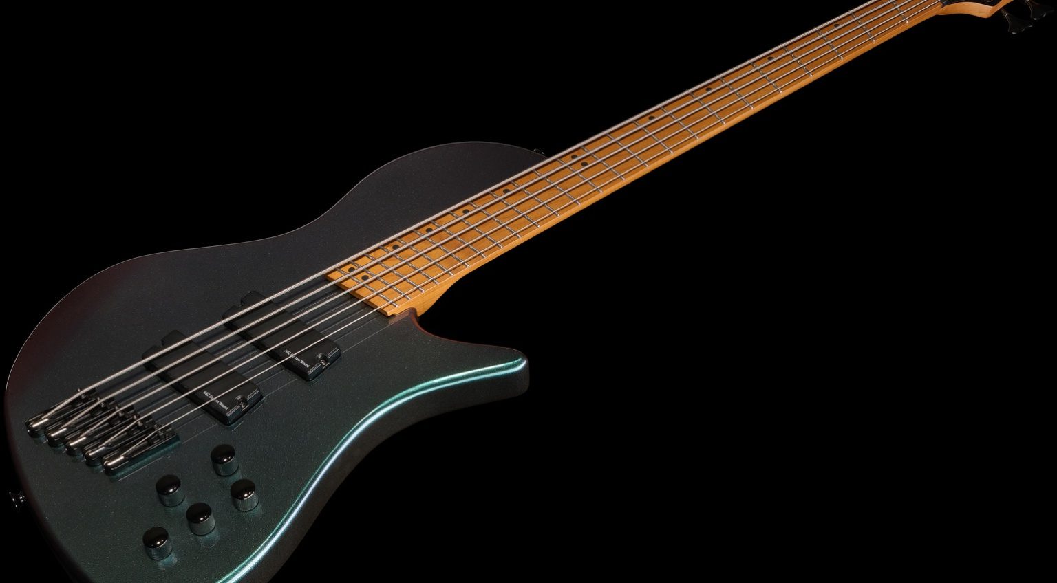 Harley Benton MSB-5: Multiscale, 5-String-Bass with Humbuckers - gearnews.com