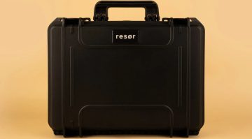 resør 3300: High-end Rotary Mixer for DJs and Sound Enthusiasts