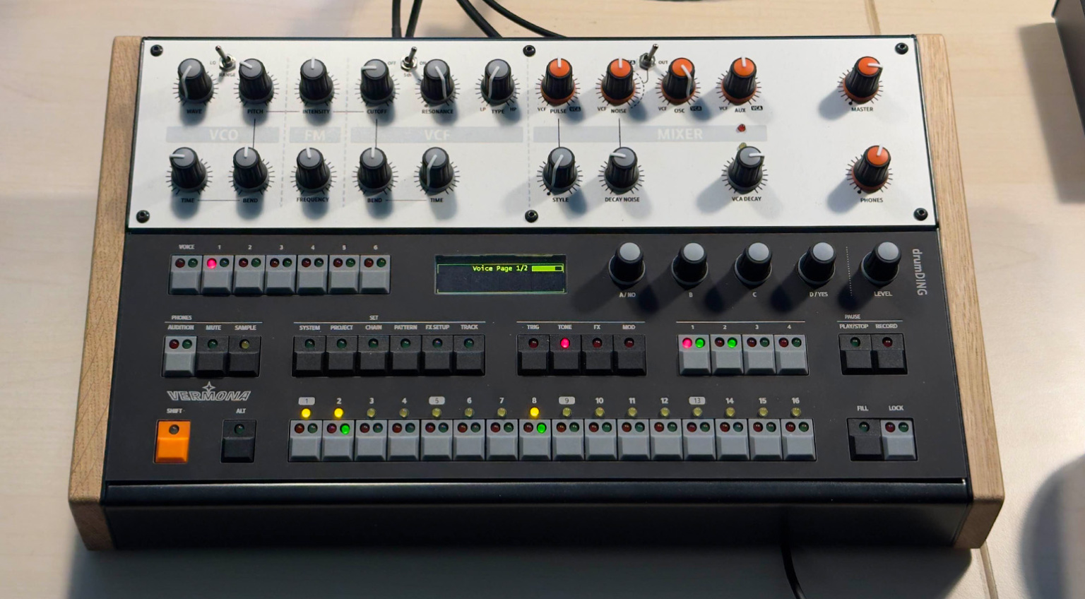 Vermona drumDING: New Drum Machine Combines Analog and Sampling With a ...