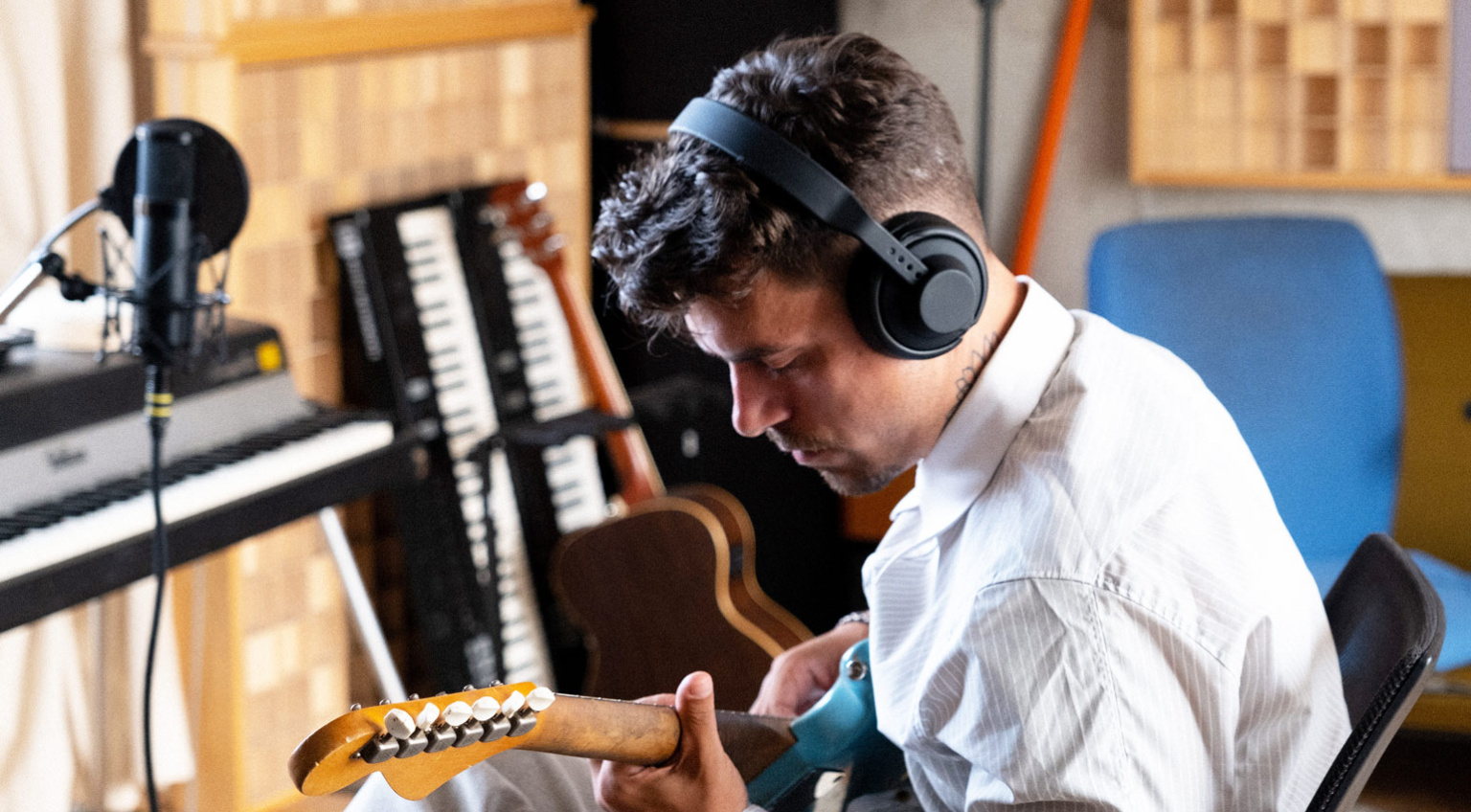 AIAIAI TMA-2 Studio Wireless: The Ultimate Music Production Headphones ...