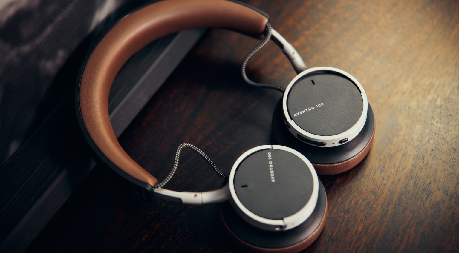 beyerdynamic AVENTHO 100: Classic Style, Modern Sound - gearnews.com